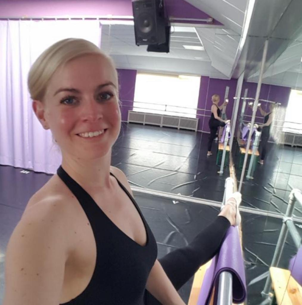 ...maak kennis met... Lisanne...onze dansdocente... - Stichting Balletschool Schagen